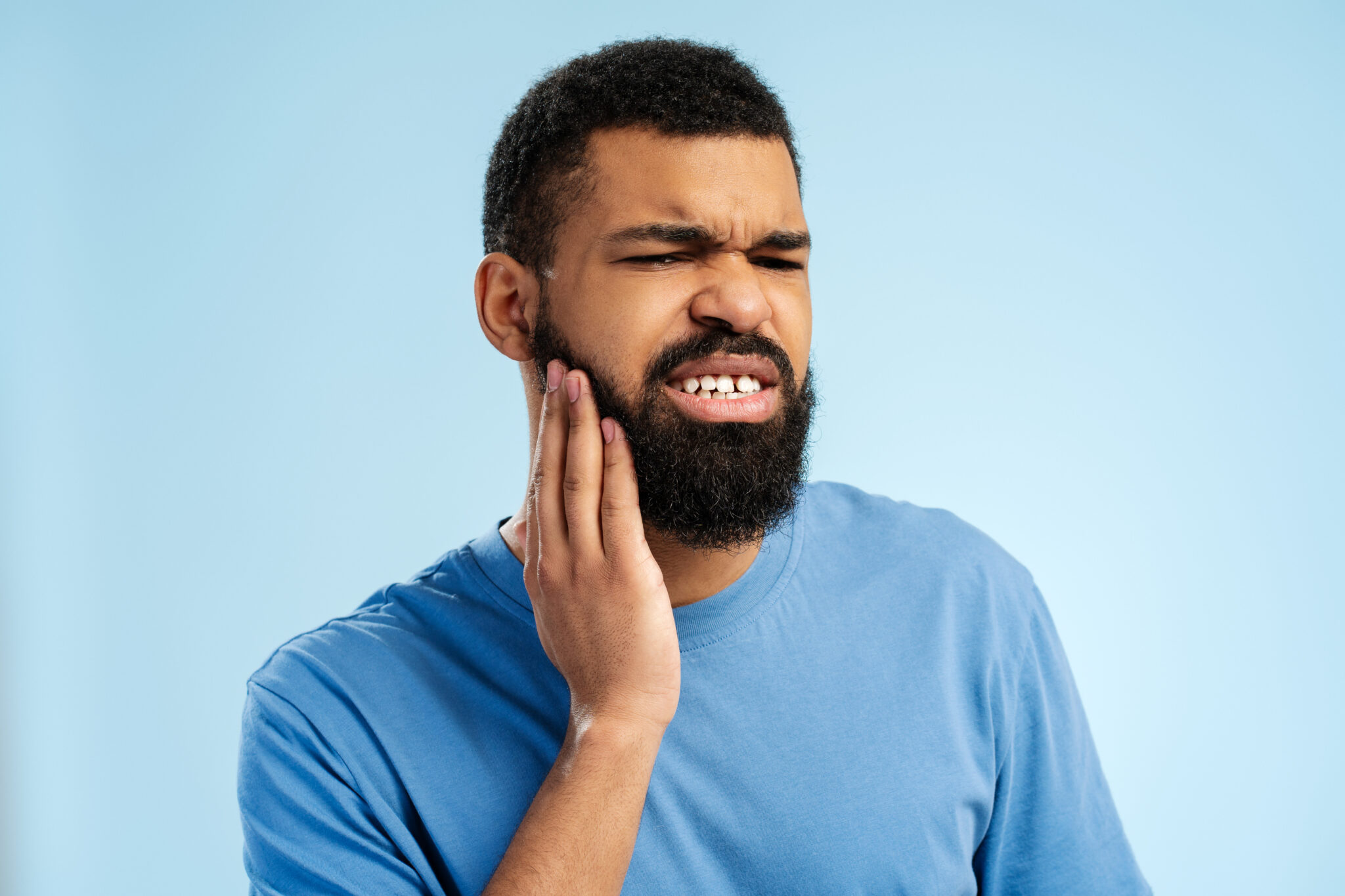 Teeth Sensitivity and Chattering: Causes, Treatments, and Prevention Tips